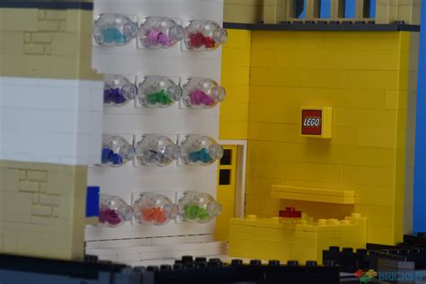 LEGO 910009 Modular LEGO Store Review Brickset