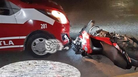 Camioneta Fantasma Arrolla A Motociclista En Misantla