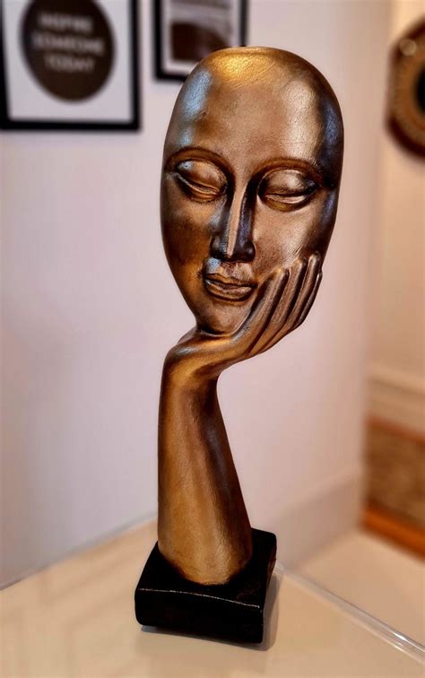Mão na Face Estatueta Enfeite Decoração Escritório Estátua Elo7