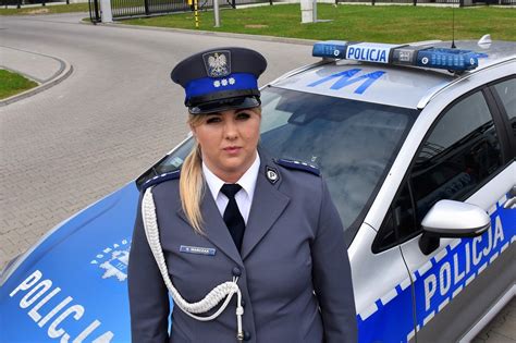 Policja ze Sławna ostrzega przed oszustami i opisuje metodę ich