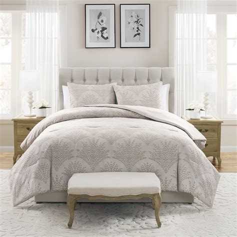 My Texas House Sienna Leaf 3 Piece White Pepper Taupe Floral Comforter