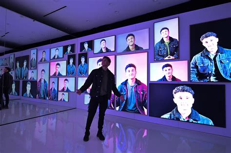 Galaxy Unpacked 2023 Samsung Brings Back Epic In Person Experiences