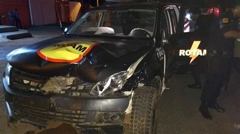 Acidente Entre Carro E Viatura Da Rotam Deixa Sete Feridos E Um Morto