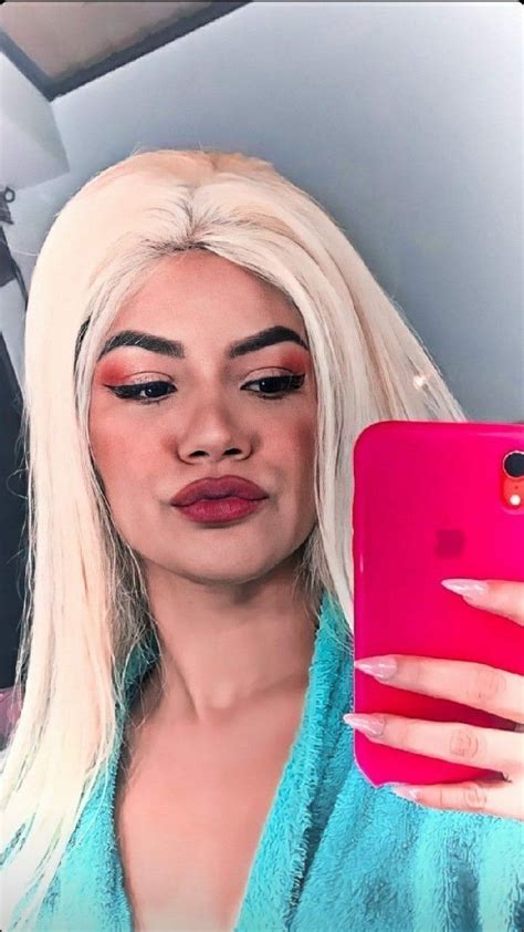 Pin De Valery En Yolo Aventuras Famosas Guapas Youtuber Famosos