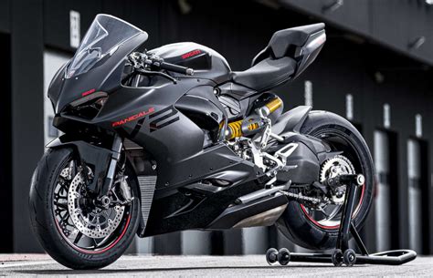 Ducati 2024 Models Livia Queenie