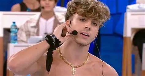 Amici Retroscena Registrazione Terza Puntata Samu In Lacrime Mattia