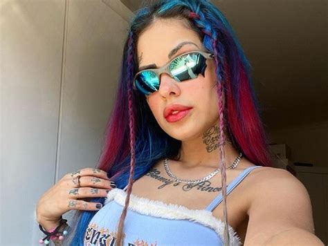 Tati Zaqui Sensualiza Body E Ostenta Seu Corp O