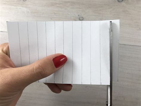 Jak zrobić kotylion z papieru na Święto Niepodległości Domosfera DIY