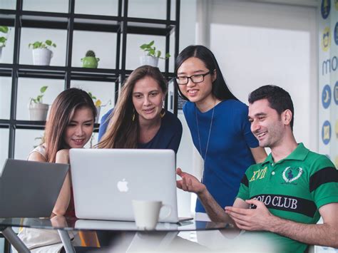 Las Redes Sociales Como Herramienta De Activismo Y Cambio Social