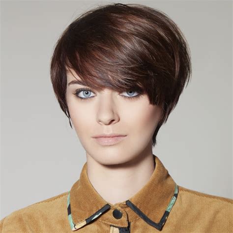 Coupe Et Coiffure Cheveux Courts TCHIP Automne Hiver 2017 2018