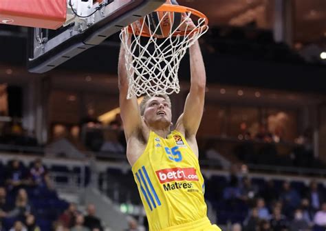 Ben Lammers Regresa A ACB Con El Granca Mate Al Aro