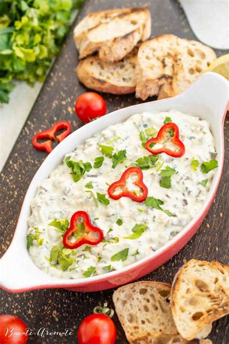 Salată de ciuperci cu maioneză dietetică și usturoi rețeta pas cu pas