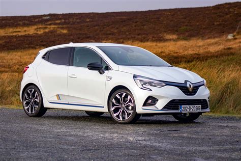 Renault Clio E Tech Hybrid 2021 Reviews Complete Car