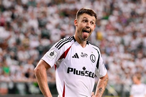 Legia przejechała się po Caernarfon Festiwal bramek w Warszawie WIDEO