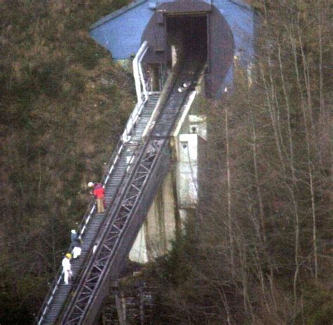Seilbahn Unglück Als 155 Menschen in der Feuerfalle von Kaprun starben