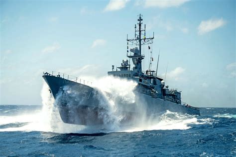 Armada de Colombia conmemora 202 años de su flota de superficie Eso