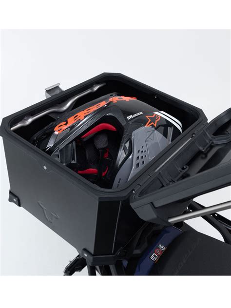 Zestaw kufer centralny czarny TRAX ADV stelaż Adventure rack SW