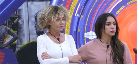 Grande Fratello Vip A Puntata Eliminato Diretta Nominati Eva