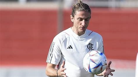 Ex Flamengo exalta Filipe Luis por título Intercontinental Na conta dele