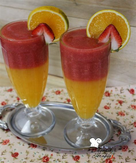 DEGUSTA TERAPIA SUCO DE LARANJA MORANGO EM CAMADAS