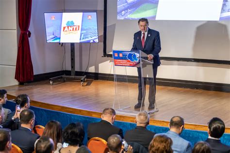 Peste De Reprezentan I Ai Pes Activists Rom Nia Au Pornit Campania