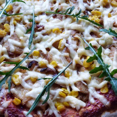 Pizza z mięsem o smaku gyrosa DoradcaSmaku pl