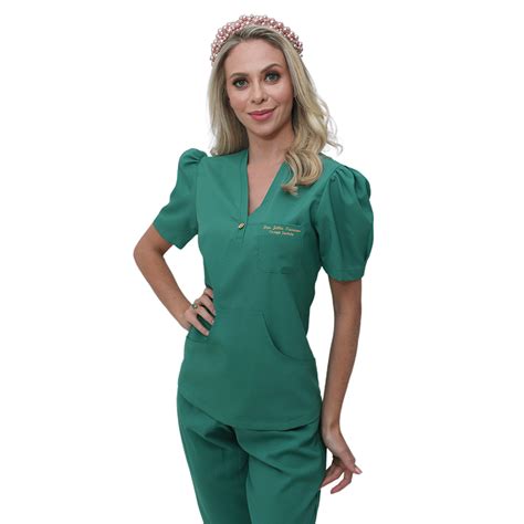 Pijama Cirúrgico Feminino Mel Verde Claro FAÍKO Jalecos