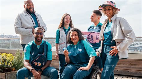 Olimpíada de Paris terá 45 mil voluntários igualdade de gênero