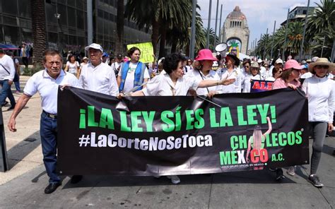 Marchan En Defensa De La Scjn Ciudadanos Toman Las Calles Al Grito De