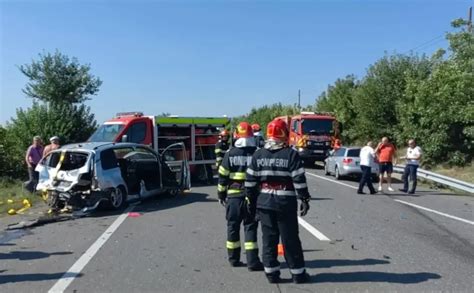 roman24 Accident grav cu trei victime între Roman și Iași Au fost