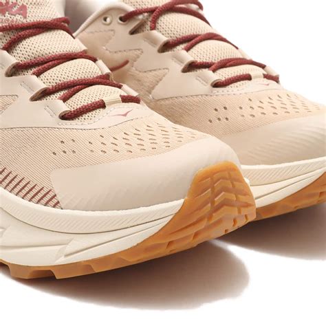 HOKA SKYLINE FLOAT X SHIFTING SAND EGGNOG
