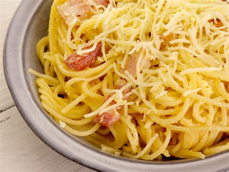 Pâtes carbonara Recette de Pâtes carbonara Marmiton