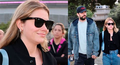 Clara Chía y el polémico vestido que llevó para la boda del hermano de