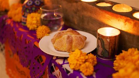 Estos Son Los Elementos Que No Pueden Faltar En El Altar De Muertos