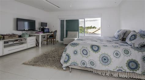 Casa de Alto Padrão a venda no Alphaville Litoral Norte Hansen Imóveis