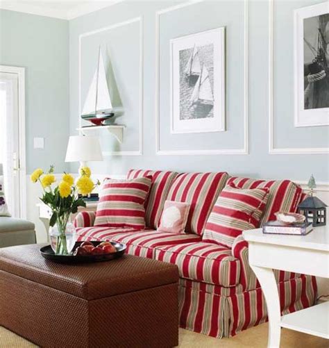 Striking Red Coastal Decorating Ideas