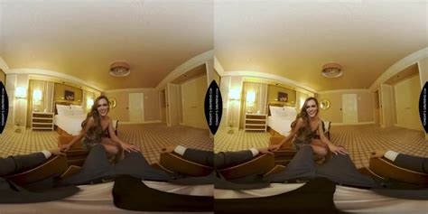 Особая пылкость в сексе от девушки по вызову порно видео на