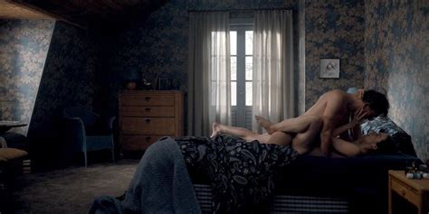 Naked Maja Schöne in Dark