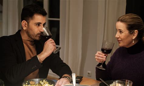 In Aller Freundschaft Sarah Marquardt Zeigt Ihren Schatz Ilay Demir