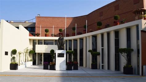 Salesian Education Ciudad de México Instituto Salesiano Don Bosco en