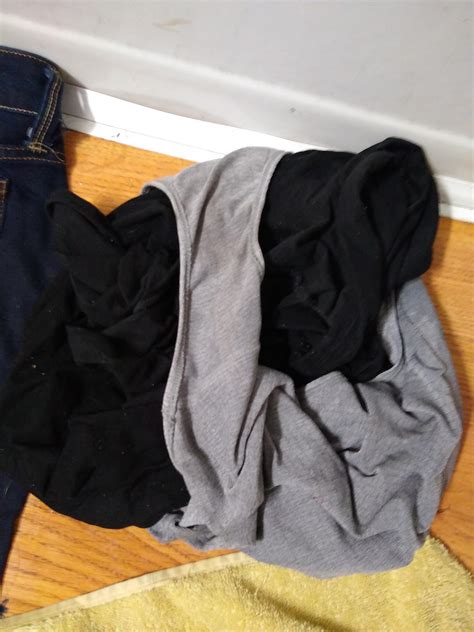 SD Panties Left On The Floor After Her Shower Scrolller