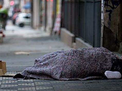 Frio de matar morador de rua é socorrido sintomas de hipotermia