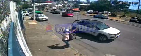 EXCLUSIVO Veja O Video Do Exato Momento Em Que Bandidos Tentam