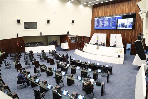 Confira quem são os deputados estaduais eleitos pelo Paraná