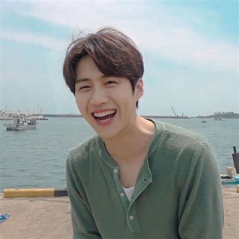 Kim Seon Ho Icon Chicos Famosos Actores Coreanos Actores
