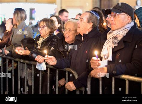 Rome Italie 10 décembre 2023 Les gens chantent des chants