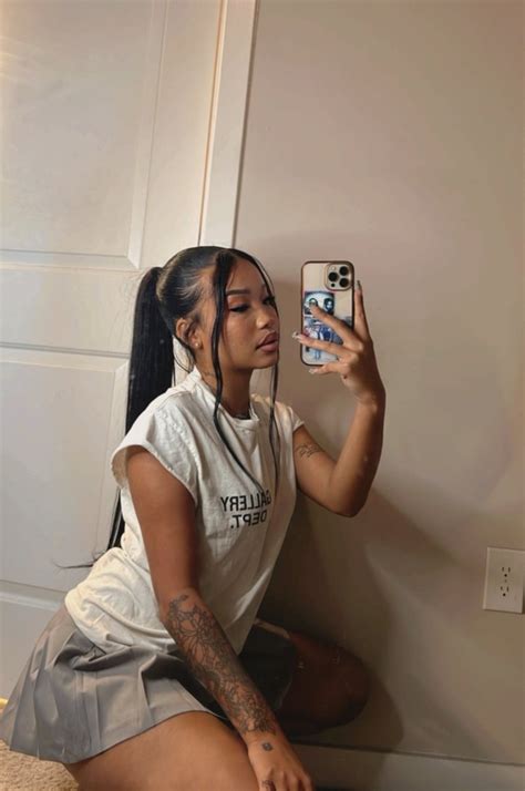 E On Twitter Rt Mikaadenise I Post For Tha Bad Bitches