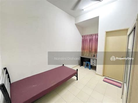 DOUBLE STOREY TERRACE TAMAN PUNCAK SAUJANA SEKSYEN 3 KAJANG FACING OPEN