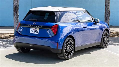 Electric Mini Cooper Madel Roselin