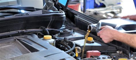 Pentingnya Ganti Oli Mesin Mobil Secara Rutin Wuling